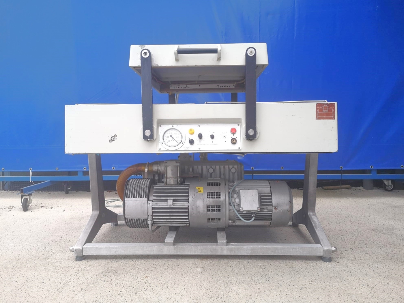 Multivac AG800 double chamber vacuum packer - BMG